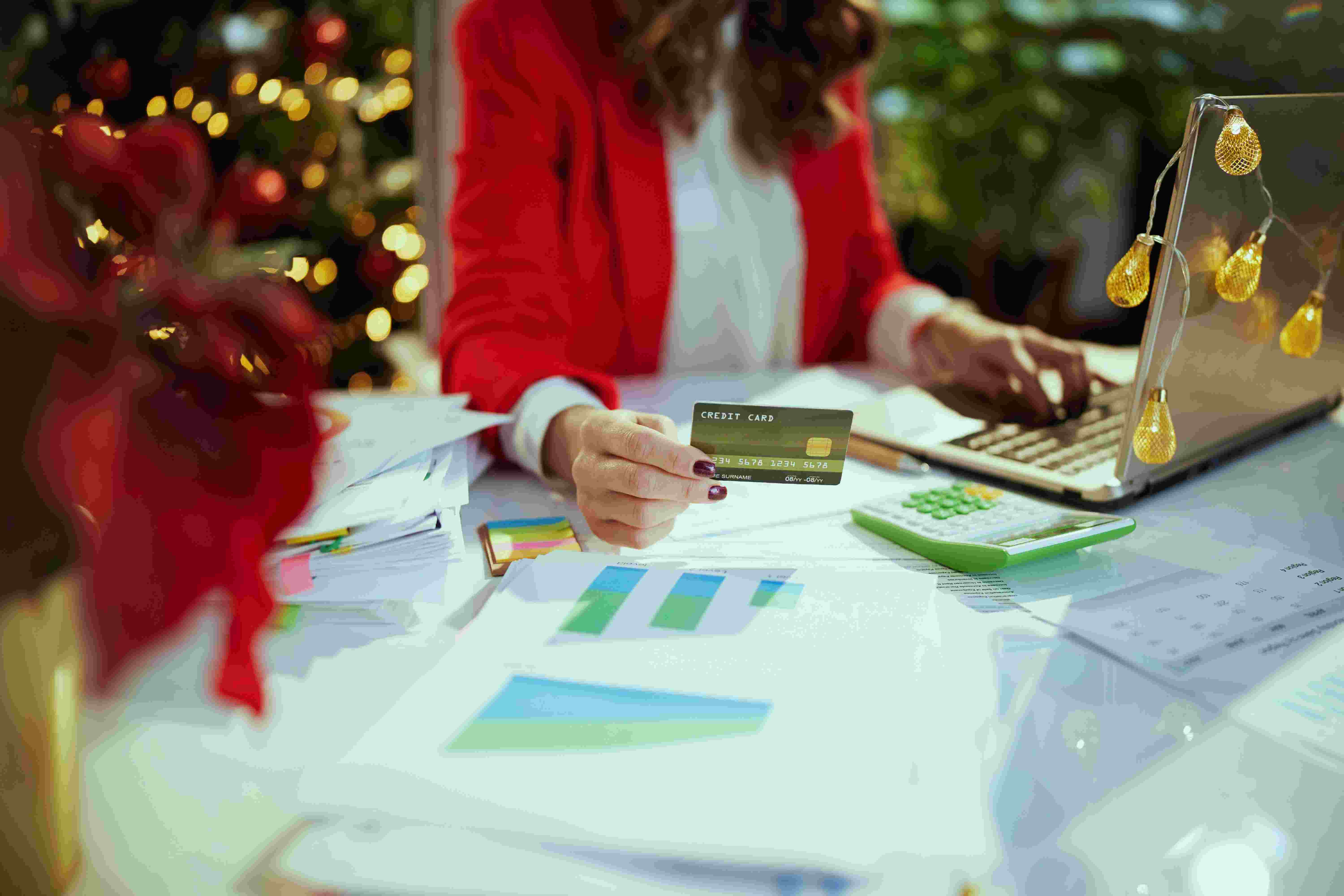 Holiday sales tax compliance guide for growing businesses | Avalara